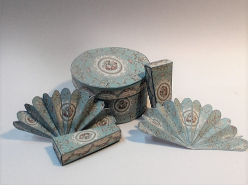 Download - Victorian Fans, fan box and hat box Blue - ZENA'S MINIATURES