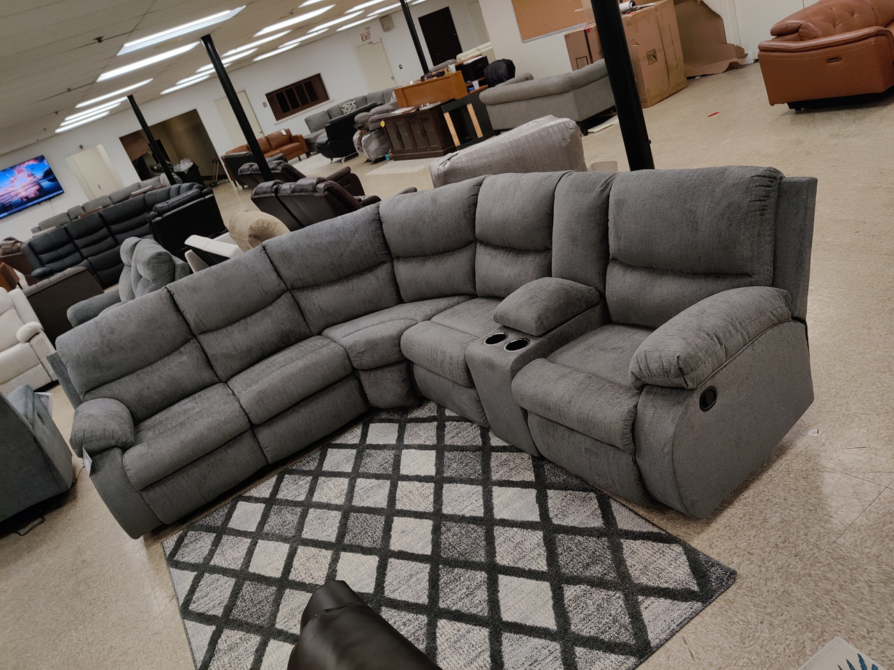 Grey Reclining Sectional with Midde Console - Ressler Furniture LLC