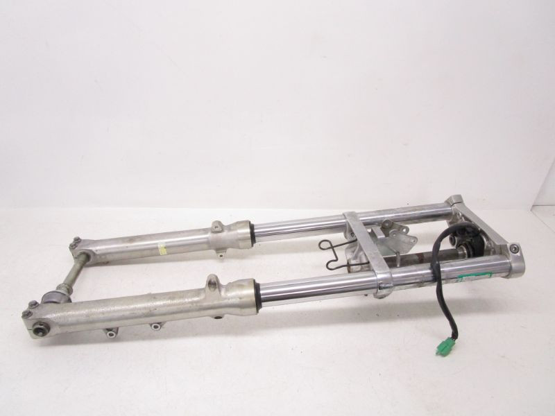 96 Honda VF 750 CD Magna Deluxe Front End Forks Upper Lower Triple Tree ...