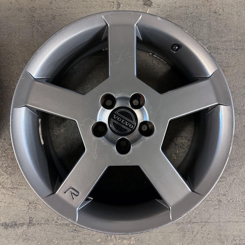 Preowned Genuine Volvo 17x7" Satellite Wheel Set, Batch #2 - ViVA ...