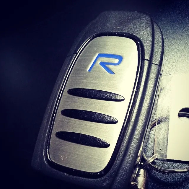 R Injector Cover Decal - ViVA Performance