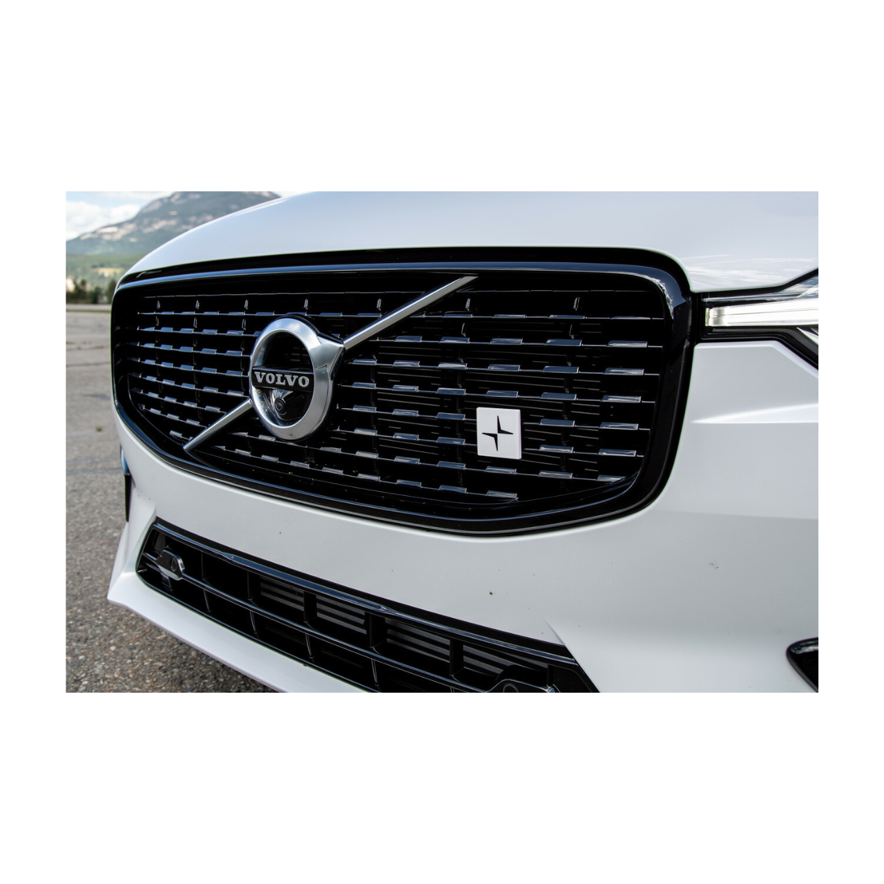 Genuine Volvo SPA XC60 Polestar Engineered Front Grille, -MY2022 - ViVA ...