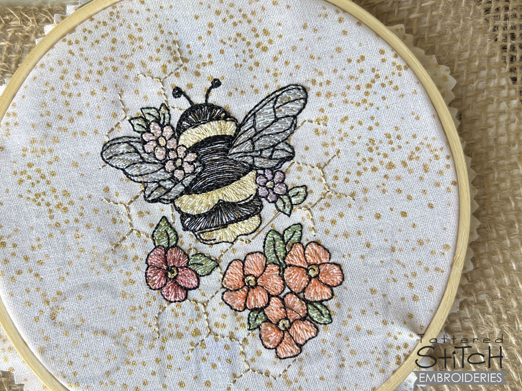 Honeycomb Bee- Fits a 4x4" & 5x7" Hoop, Machine Embroidery - Tattered Stitch Embroideries