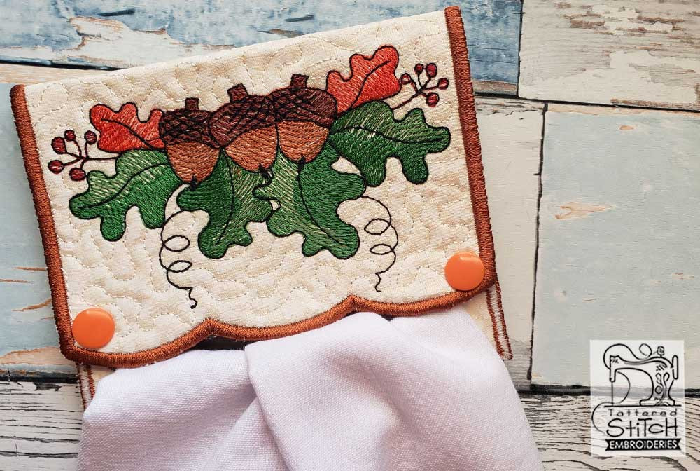 Acorn Towel Topper - Embroidery Designs & Patterns