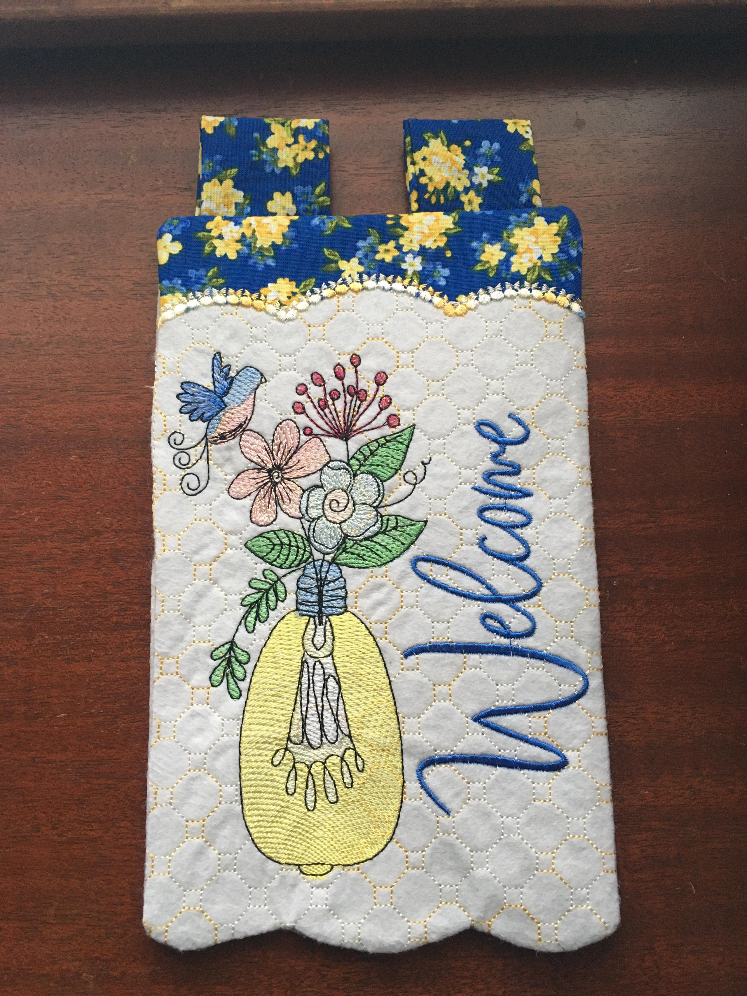 Welcome Garden Flag - Embroidery Designs & Patterns