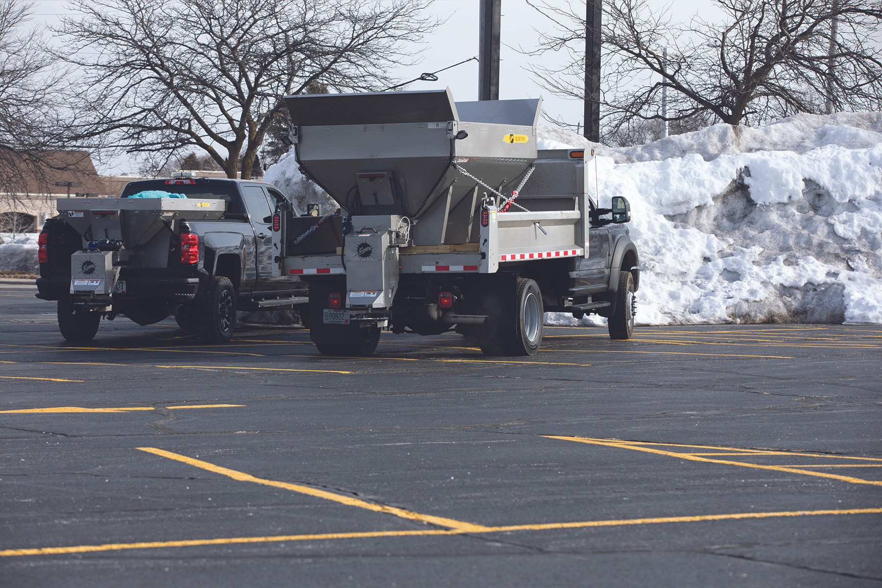 FISHER HOPPER SPREADERS - Tempest - Polycaster Spreaders