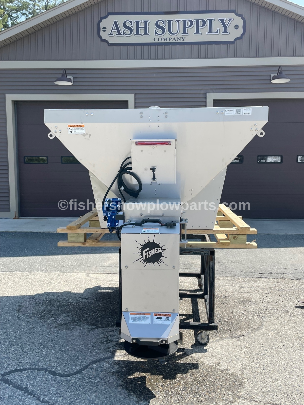 Fisher Stainless Steel Tempest Dual Motor Electric Hopper Spreader ...