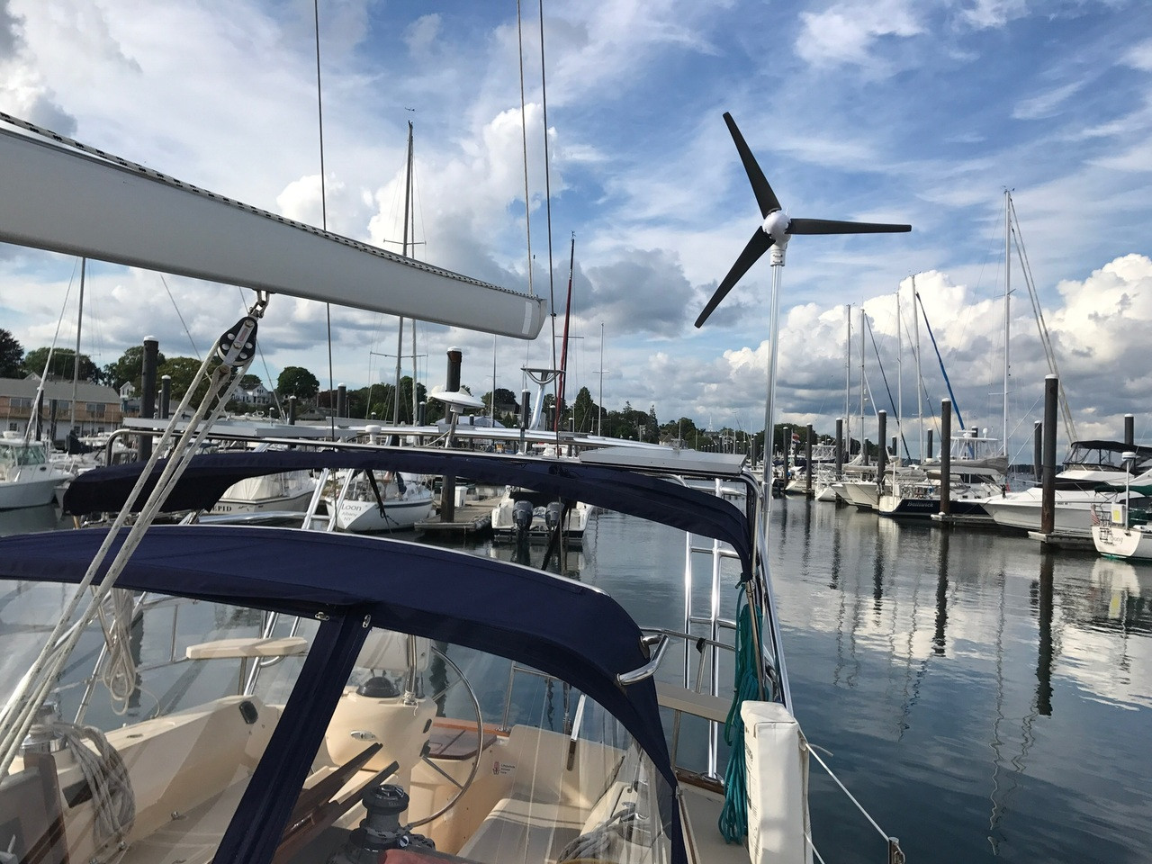 MarineKinetix MK4+ - The best marine wind generator