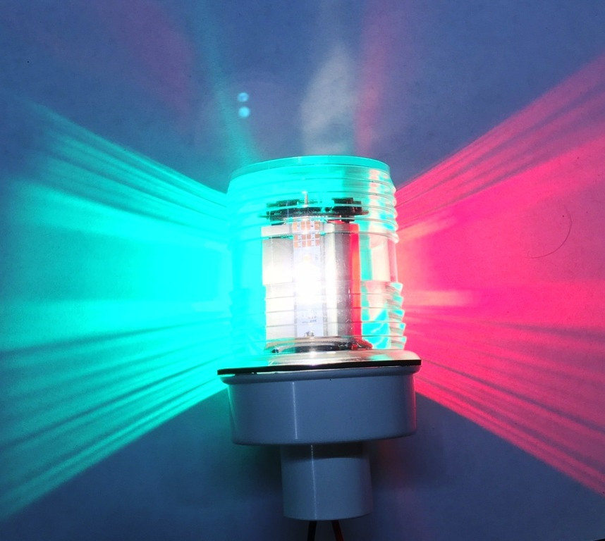 Smart Switching LED Tri-Color / Anchor / SOS Strobe Light