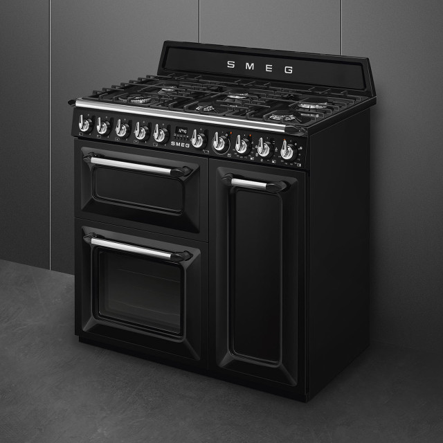 SMEG 110cm Victoria Electric Range Cooker Black | TR4110IBL2 - expert.ie