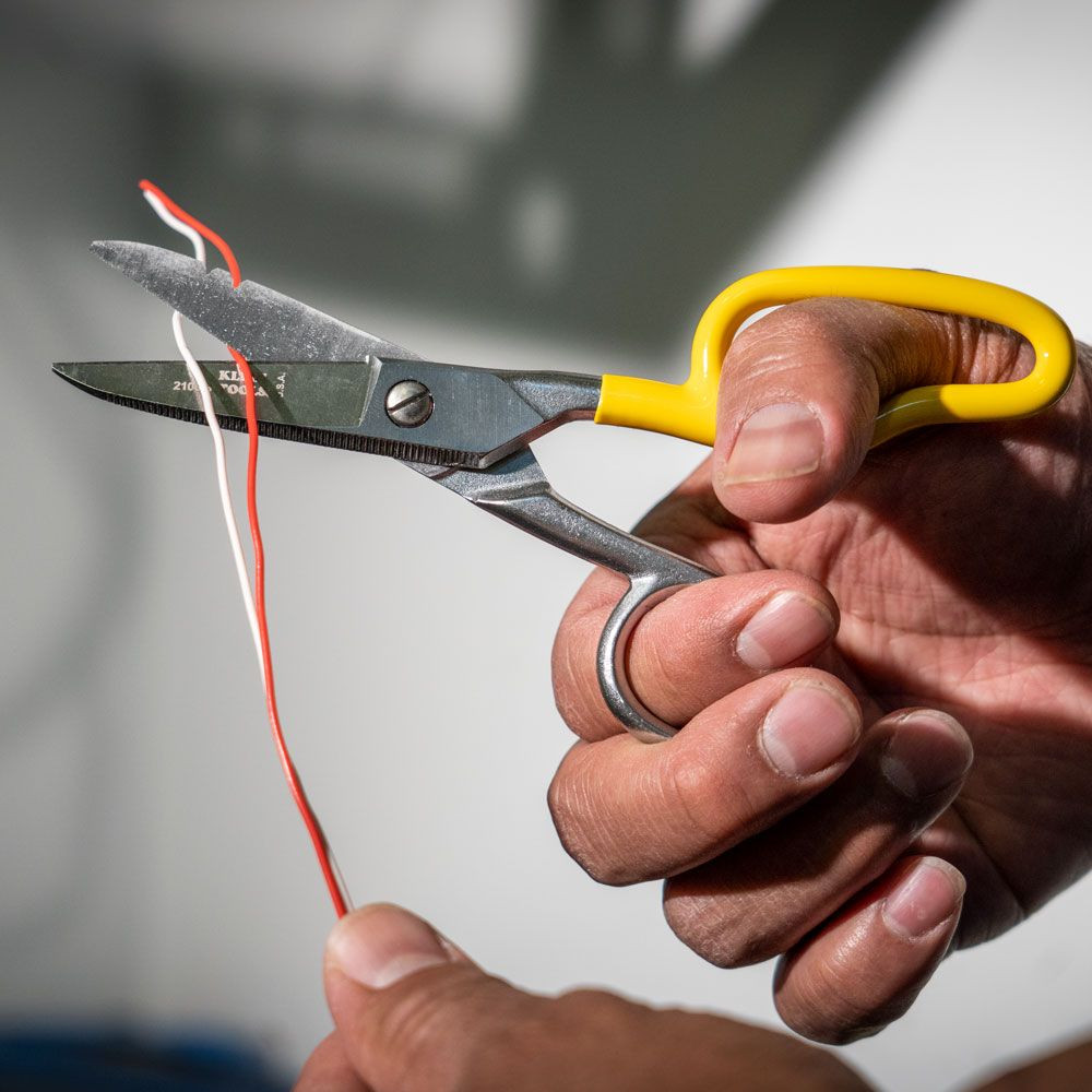 KLEIN Electricians Freefall cable cutting snips - Robson's Tool King Store