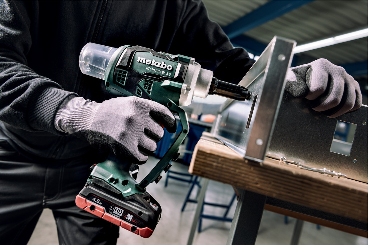 Metabo 18V Brushless Rivet Gun - Robson's Tool King Store