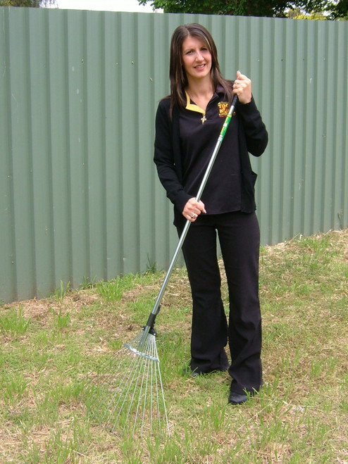 Robson's Smart Rake Adjustable garden rake - Robson's Tool King Store