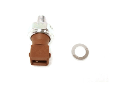 Allmakes 4x4 TD5 Oil Pressure Switch - NUC000020