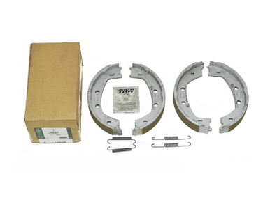 Genuine Rear Brake Shoe Set for Freelander 2 - LR001020