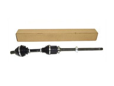 GKN Right Hand Front Driveshaft for Freelander 2 - LR062661