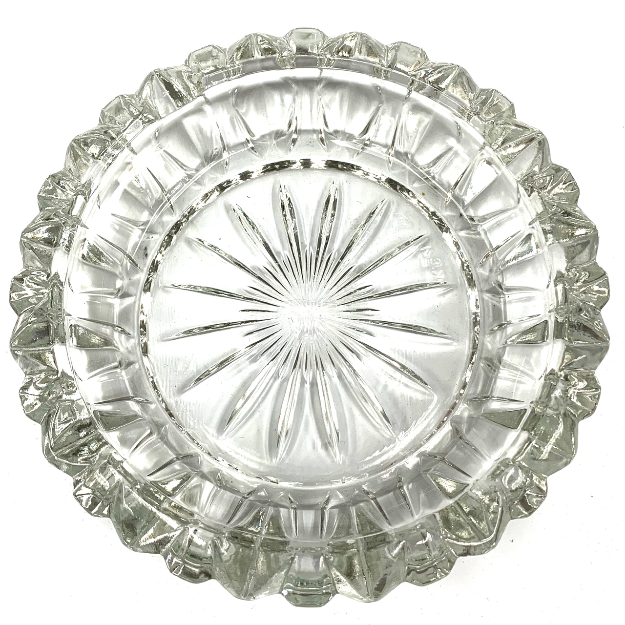 Round Style Glass Ashtray 5.75" - Puffr