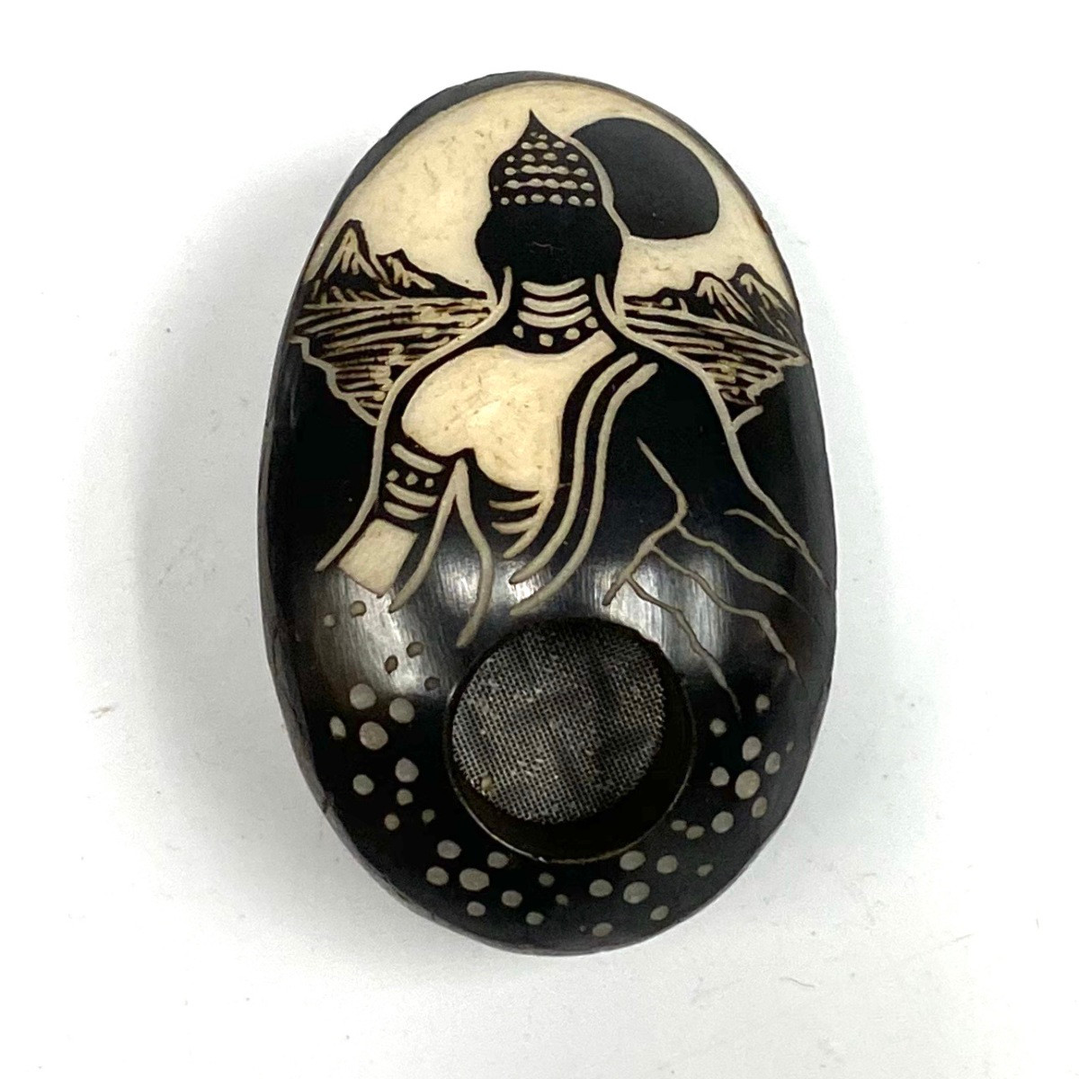 Tagua Nut Hand Carved Pipe from Ecuador - Puffr