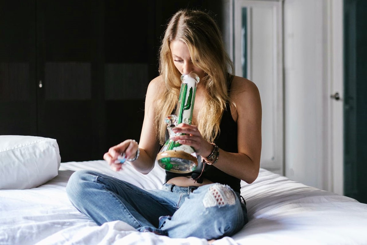 Seven Top Tips For Better Bong Hits Puffr