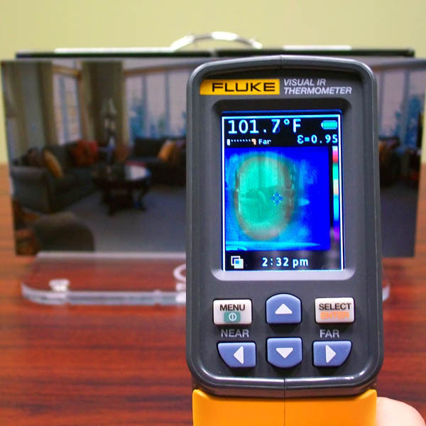 Fluke VT04A Visual IR thermometer
