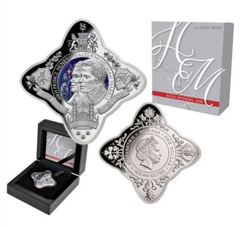 PADDINGTON BEAR - Paddington™ at the Station 2018 UK 50p Silver Proof ...