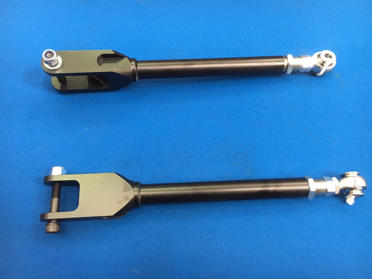 Cosworth WRC Group A Compression Struts in Black (Pair) - Anembo ...