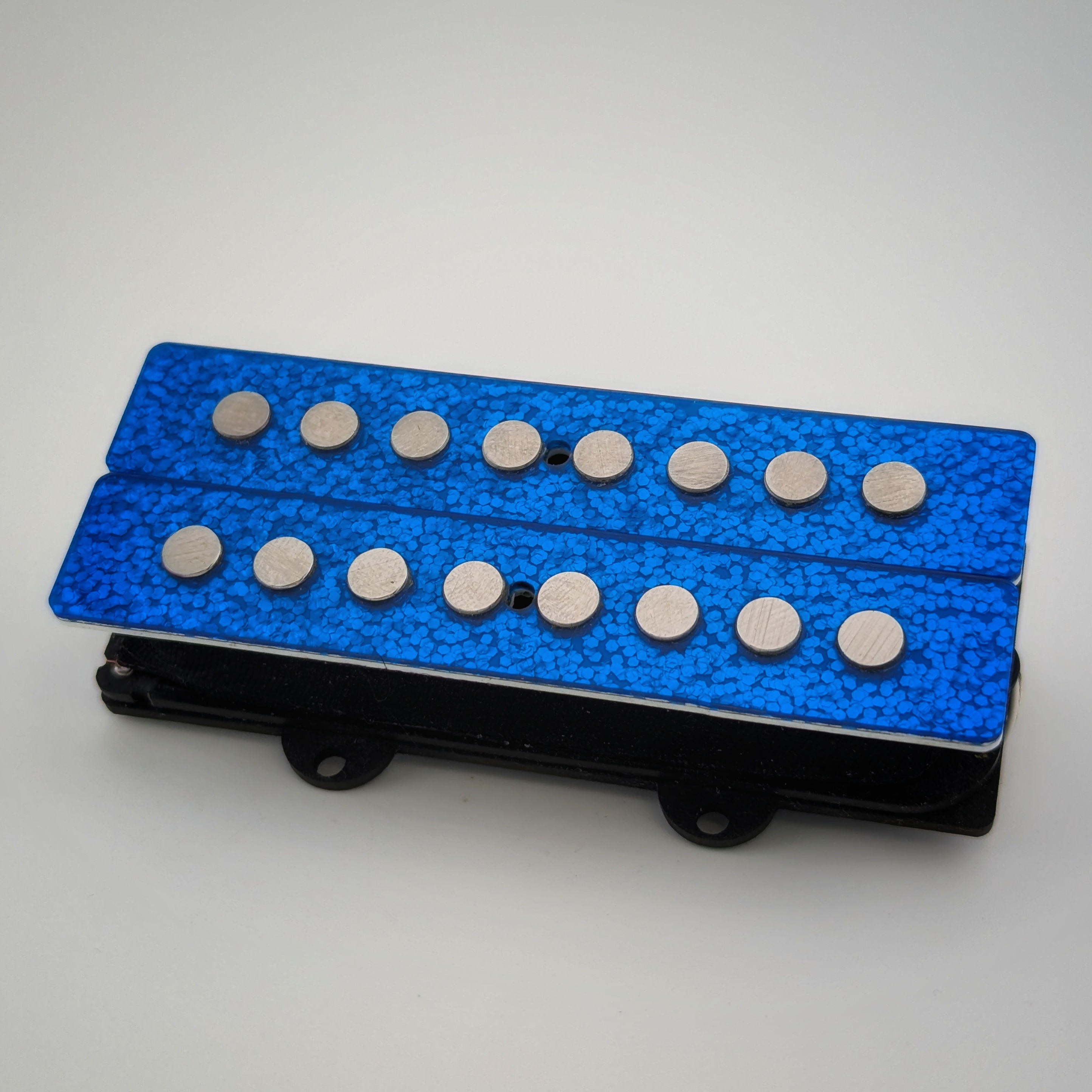 Muy Grande Powerbucker Bridge for American Deluxe P-Bass® - Rio Grande ...