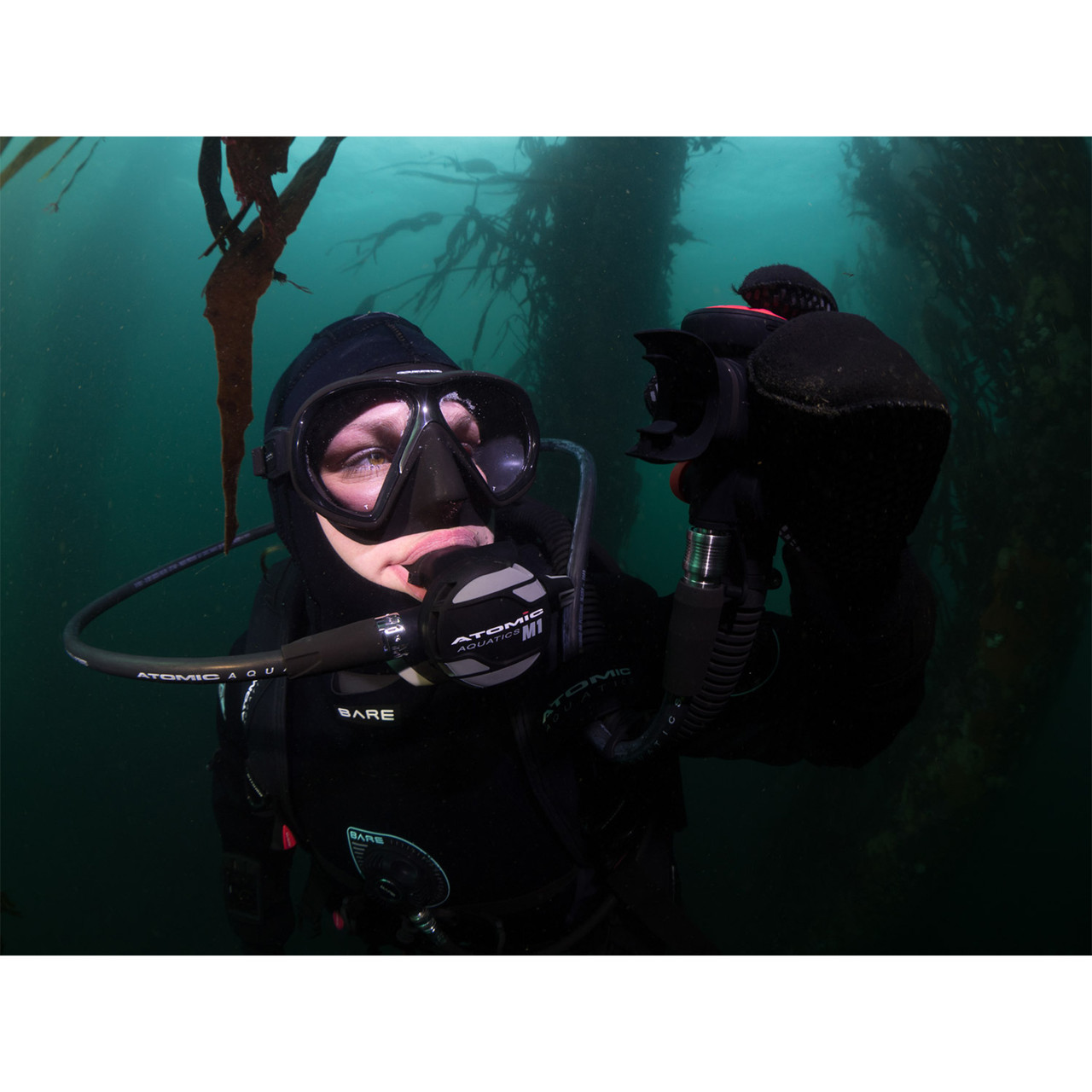 ATOMIC AQUATICS Subframe Mask