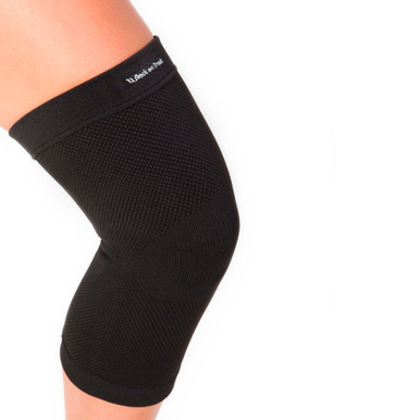 BACK ON TRACK Black Physio Knee Brace 110700