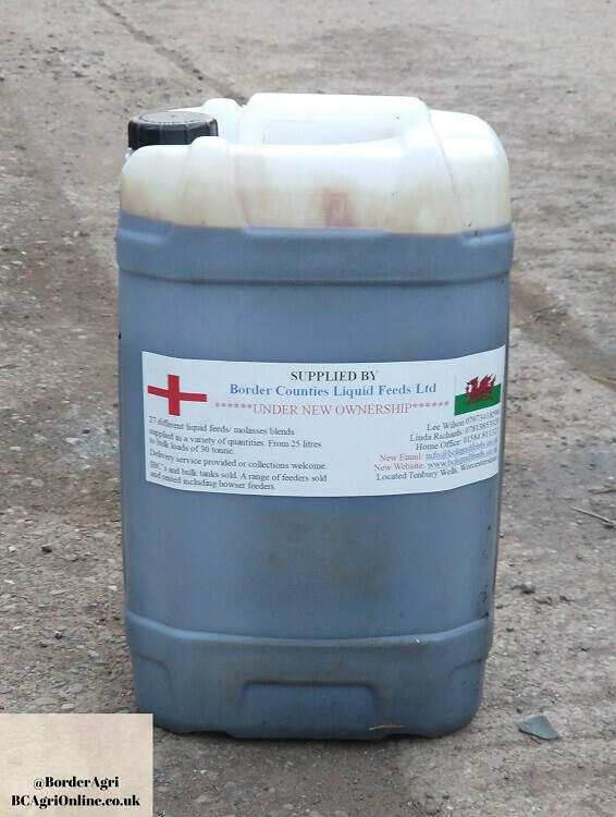 25 litres of POT BLACK liquid feed/ molasses