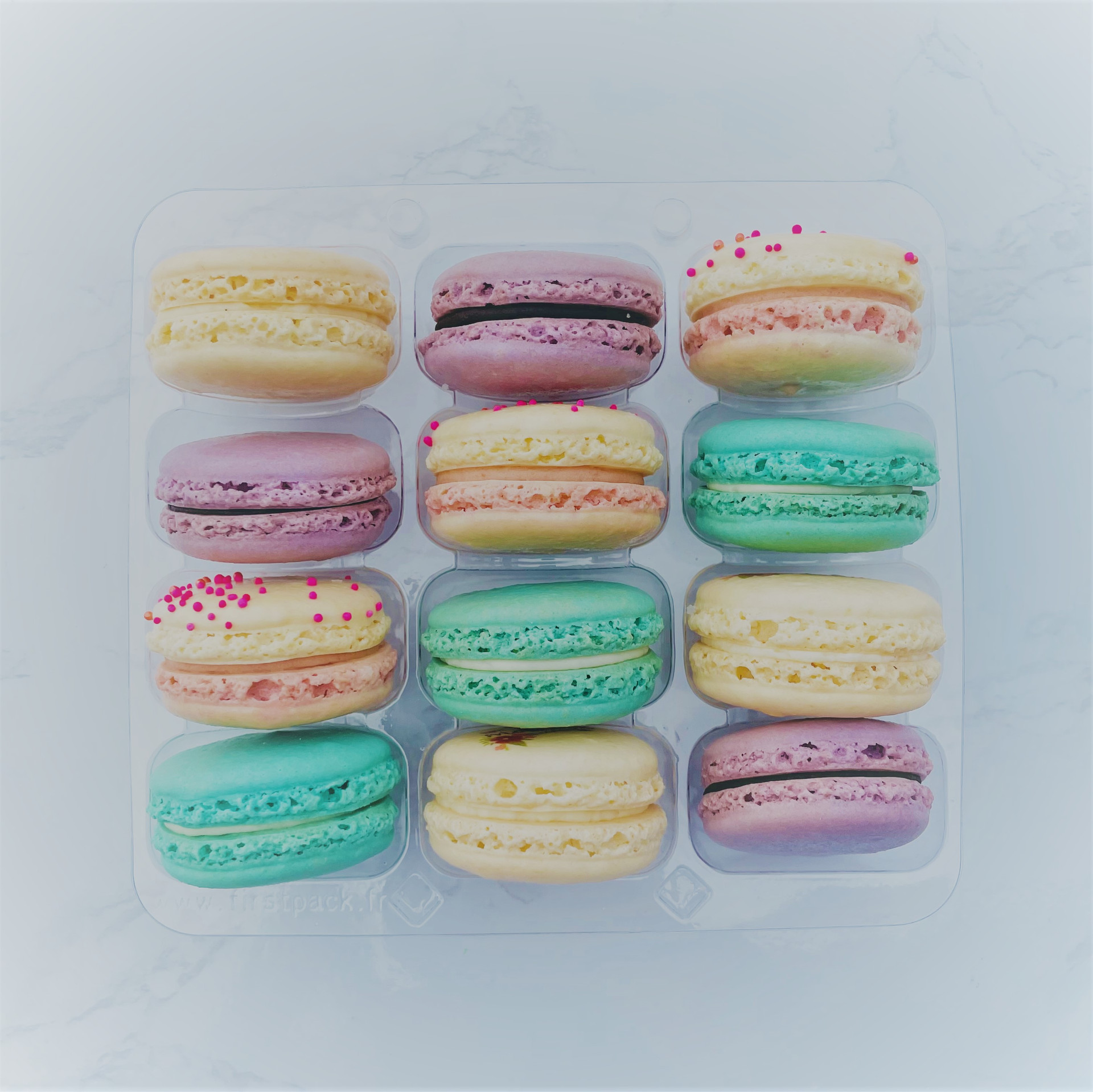 The difference between French Macarons and Italian Macarons ...
