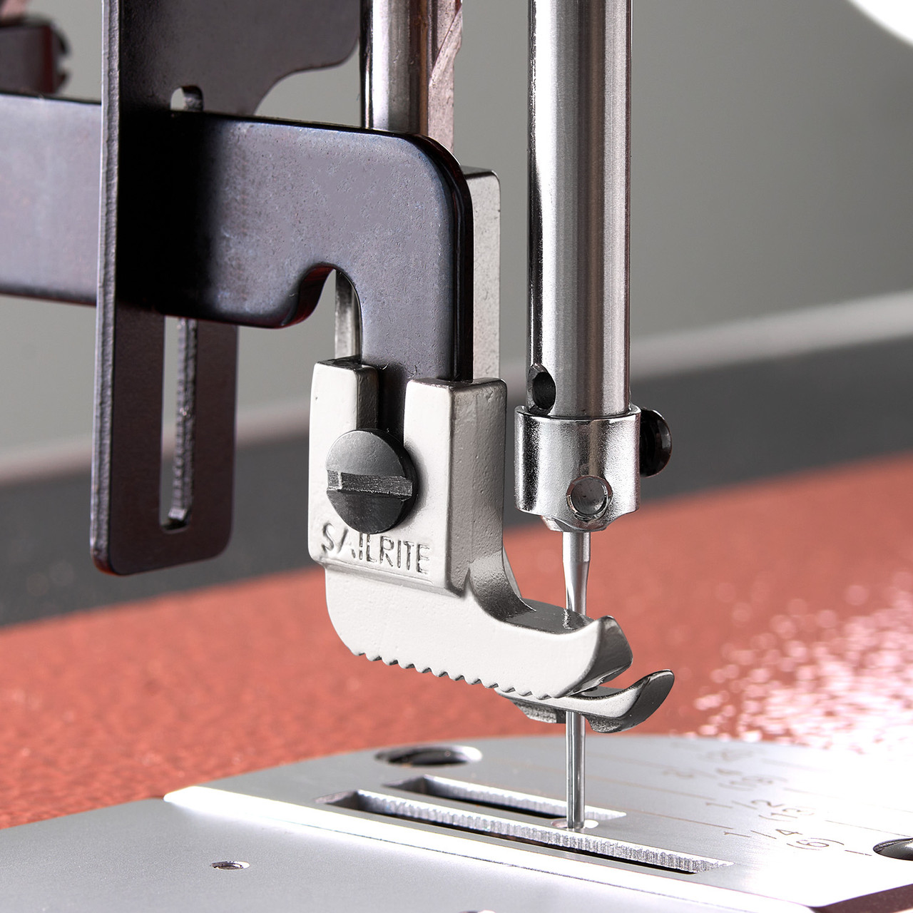 Left Zipper Foot For Ultrafeed® Ls And Leatherwork® Sailrite