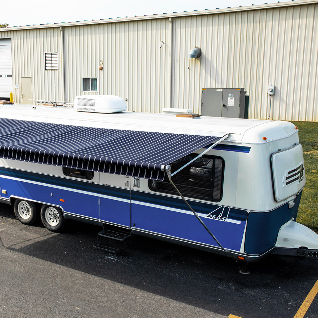 Sunbrella® Awning Stripe 4987 0000 Cooper Navy 46 Fabric Sailrite