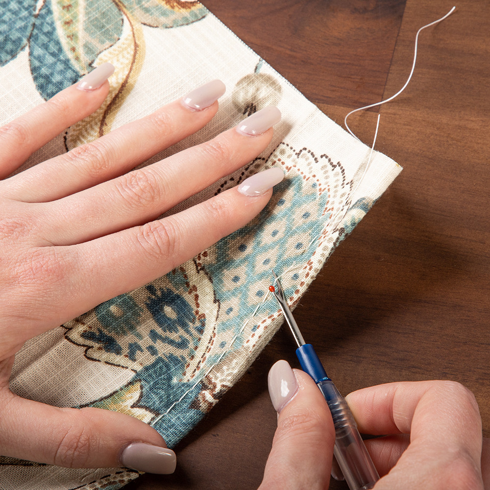 Seam Ripper With Needle Threader - Sailrite