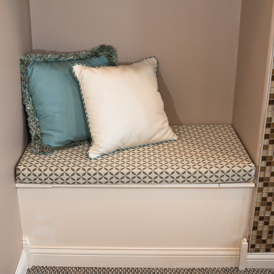 How to Make a Quick & Easy Box Cushion - Sailrite