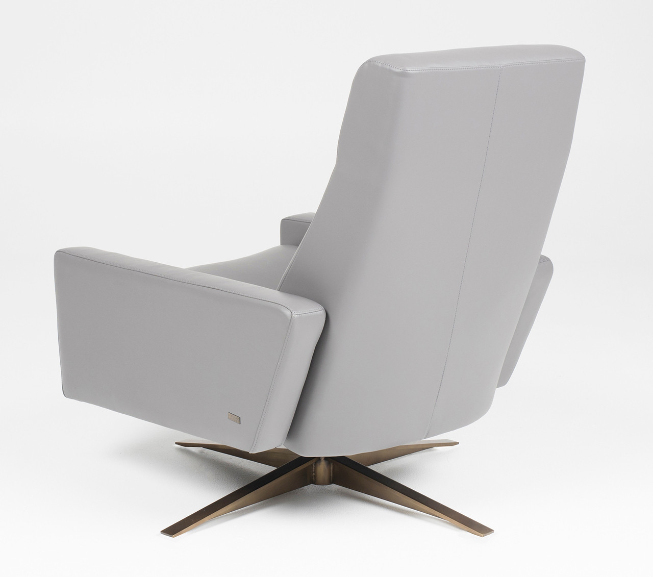 Chic & Comfortable American Leather Cloud Comfort Air Chair