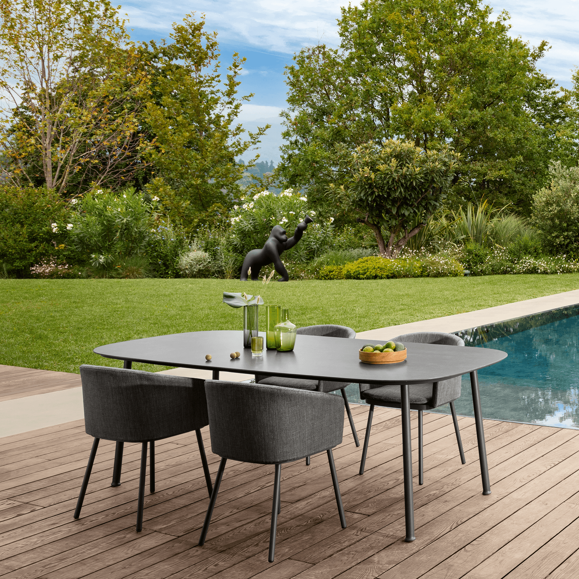 Slam Dining Table - Cantoni