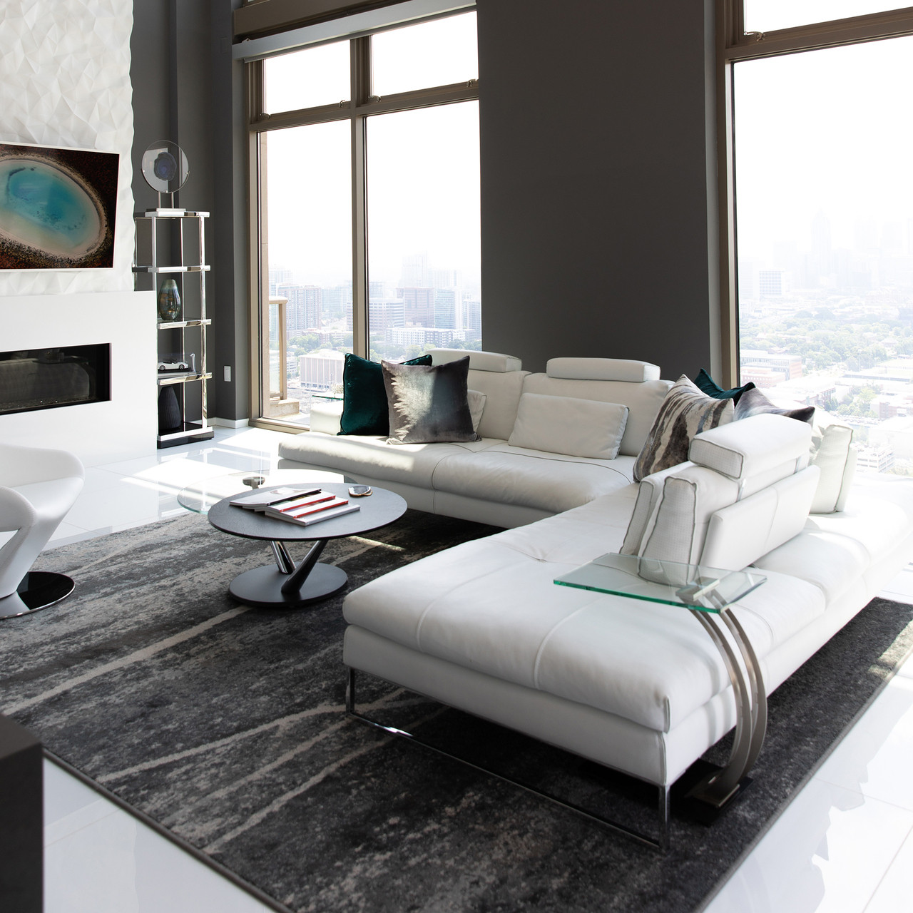 Encore Accent Table - Cantoni