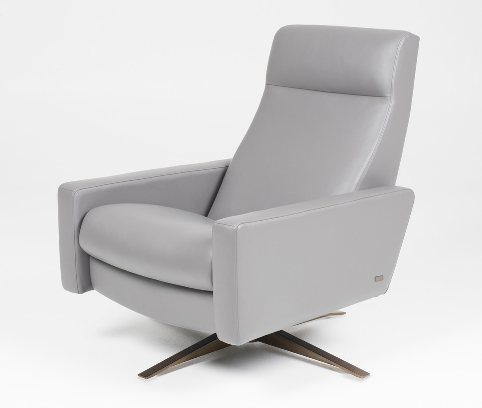 Chic & Comfortable American Leather Cloud Comfort Air Chair