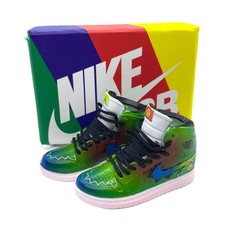 Full mini sneaker collection available