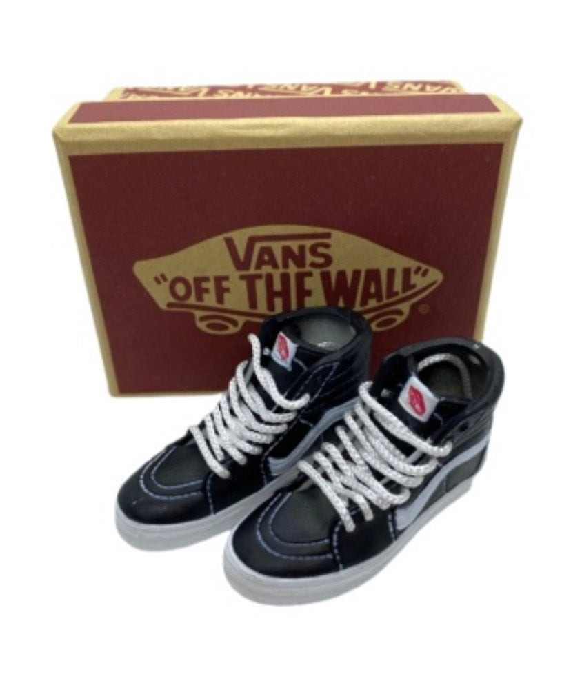 Full mini sneaker collection available