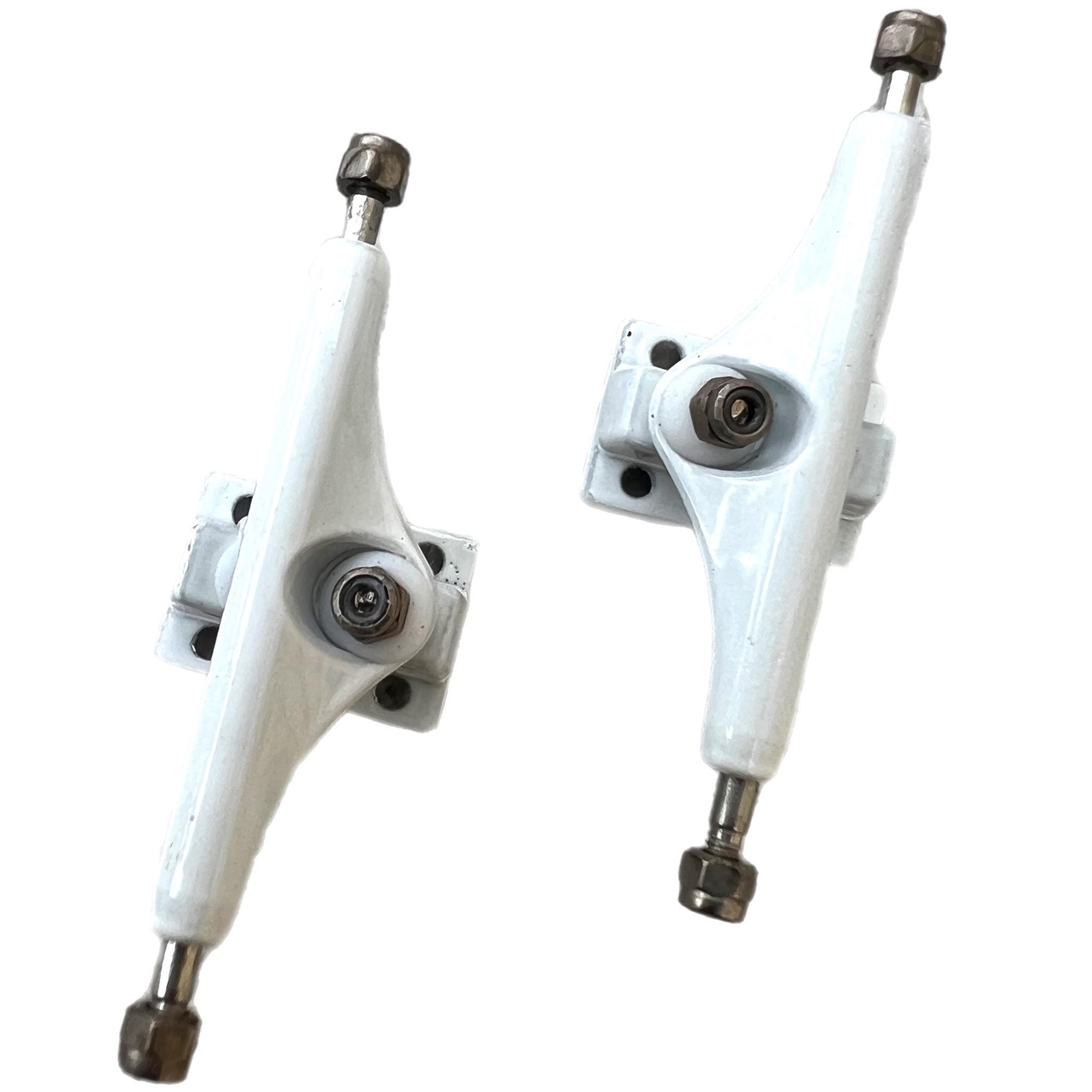 Metal fingerboard trucks with fully tuneable features and rubber bushings