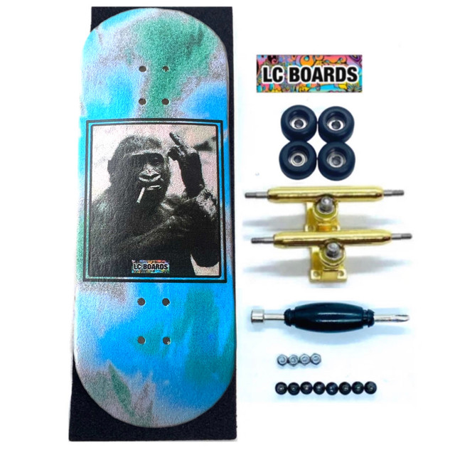 Professional fingerboard completes for only $16.95