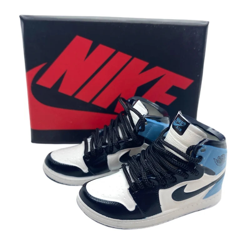 Full mini sneaker collection available