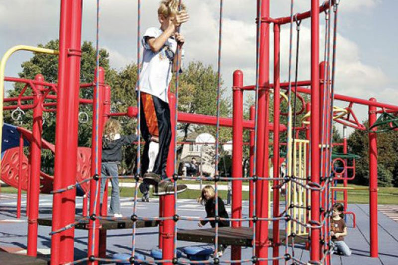 Curved Climbing Wall - Lea Park & Play