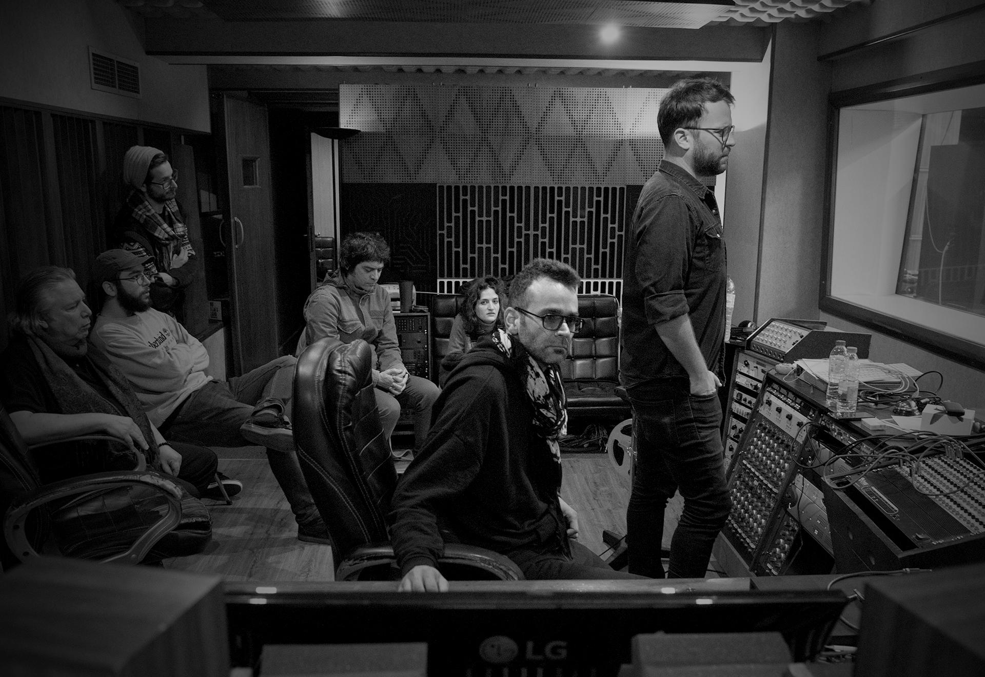 Hector Castillo: Exploring Boundaries and Emotion Through Mixing with ...