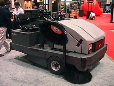 Advance Retriever 2060 Industrial Floor Sweeper and Parts for Sale