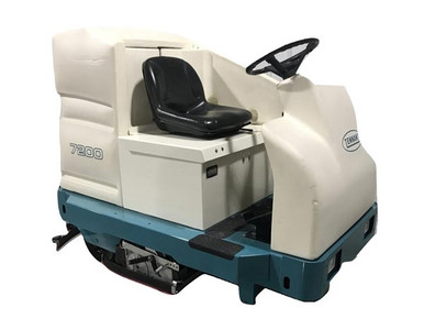 Tennant 7200 36C Refurbished Floor Scrubber for Sale