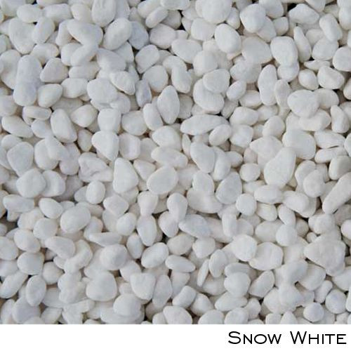 Cowra White Pebbles 20kg 40/60mm - Four Seasons Nursery