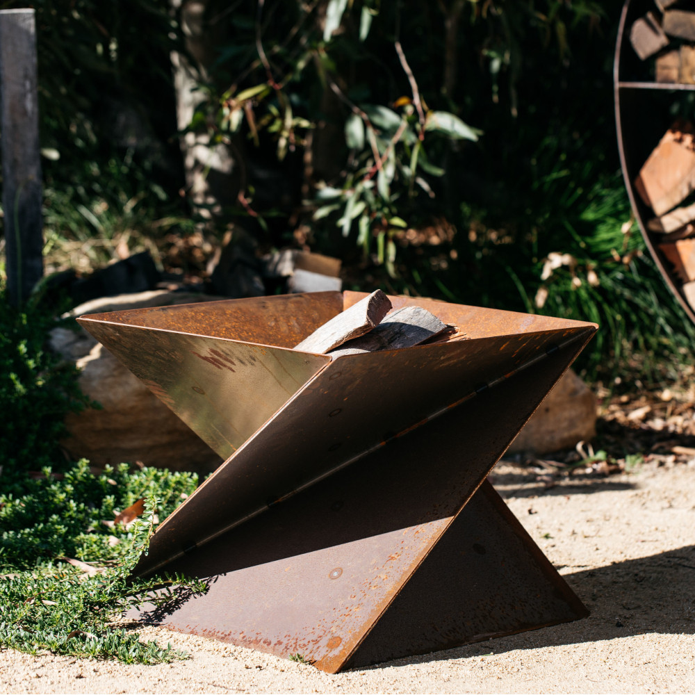 Twisted Sister Square Fire Pit - Four Seasons Nursery